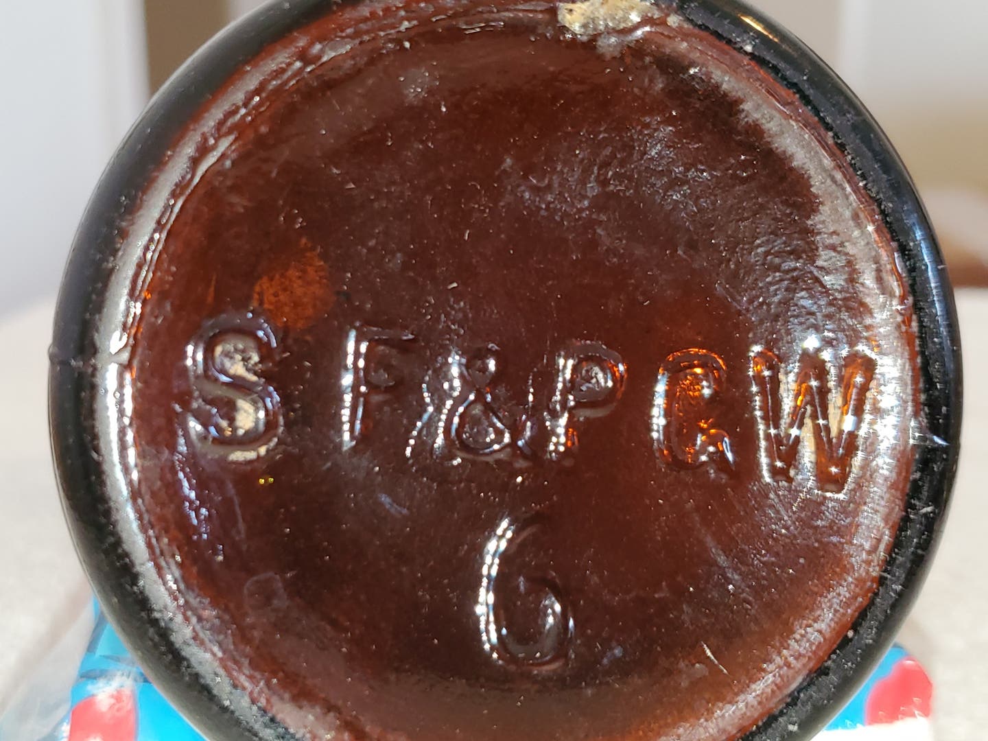 How to Identify Old Bottles - Antique Trader