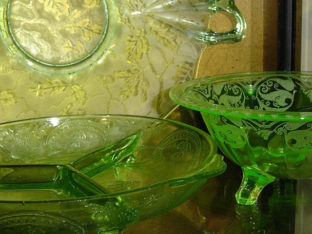 Depression Glass: What It Is and How to Identify This Rainbow Relic of ...
